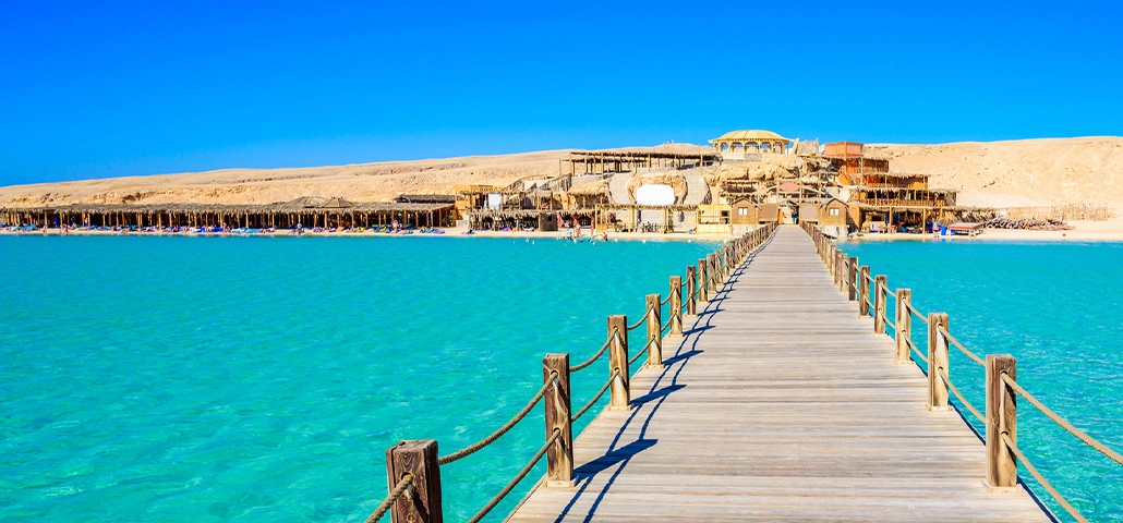 Orange Bay | Coral Travel